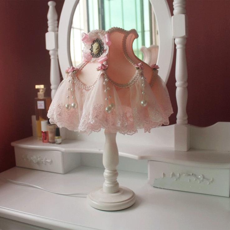 Elegant Pink Cameo Princess Desk Top Table Lamp | Kawaii Babe
