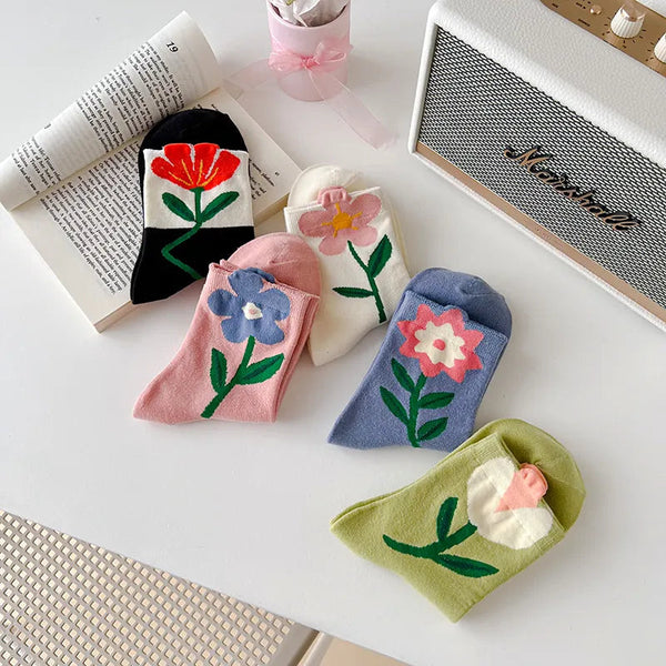 Kawaii Pastel Floral Tulip Rose Spring Flower Socks | Kawaii Babe
